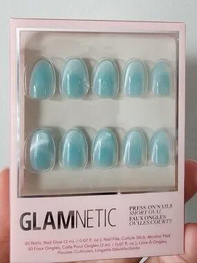 Glamnetic | Makeup | Glamnetic Presson Nails Unicorn Tears Shimmery ...